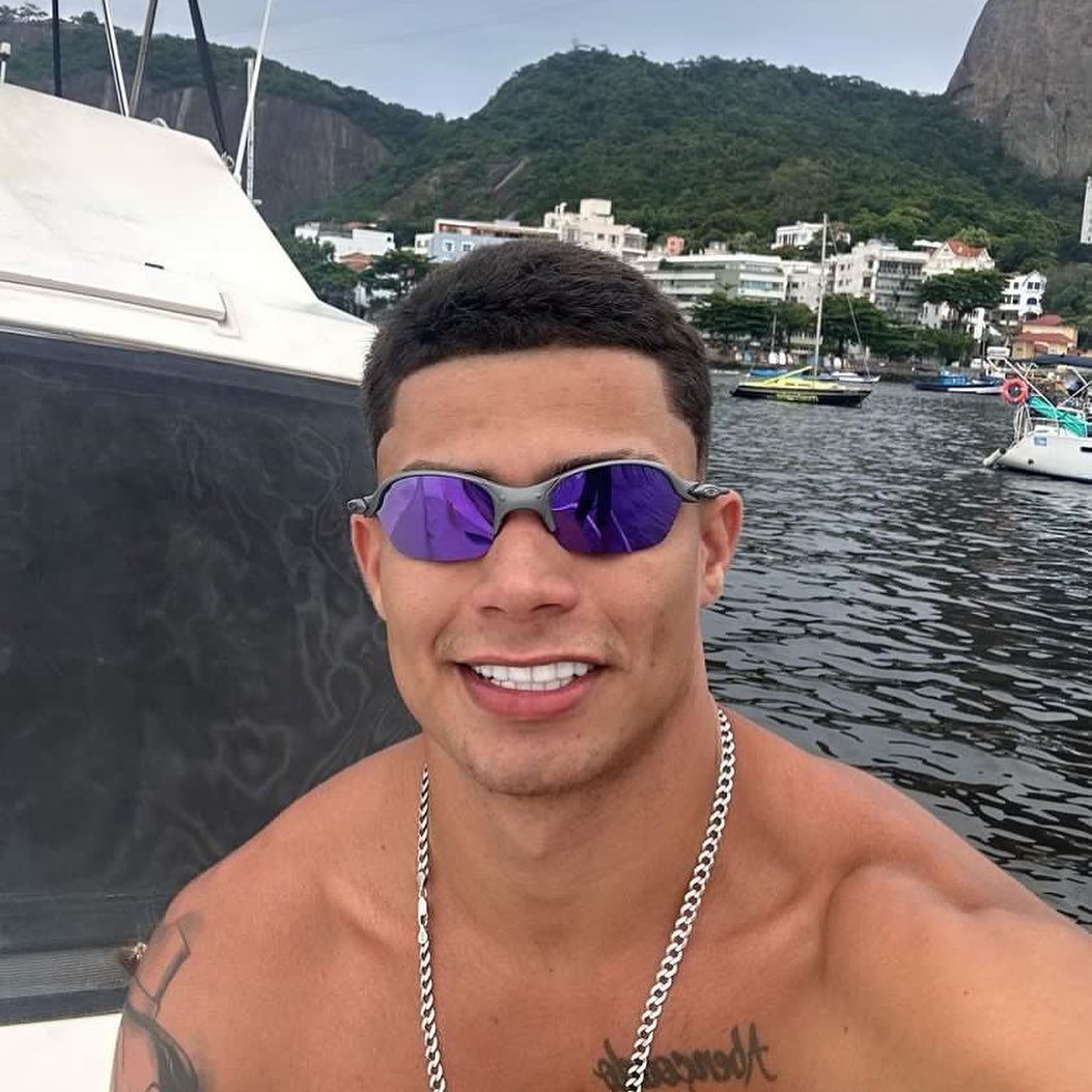 Privify | Enzo Oliveira